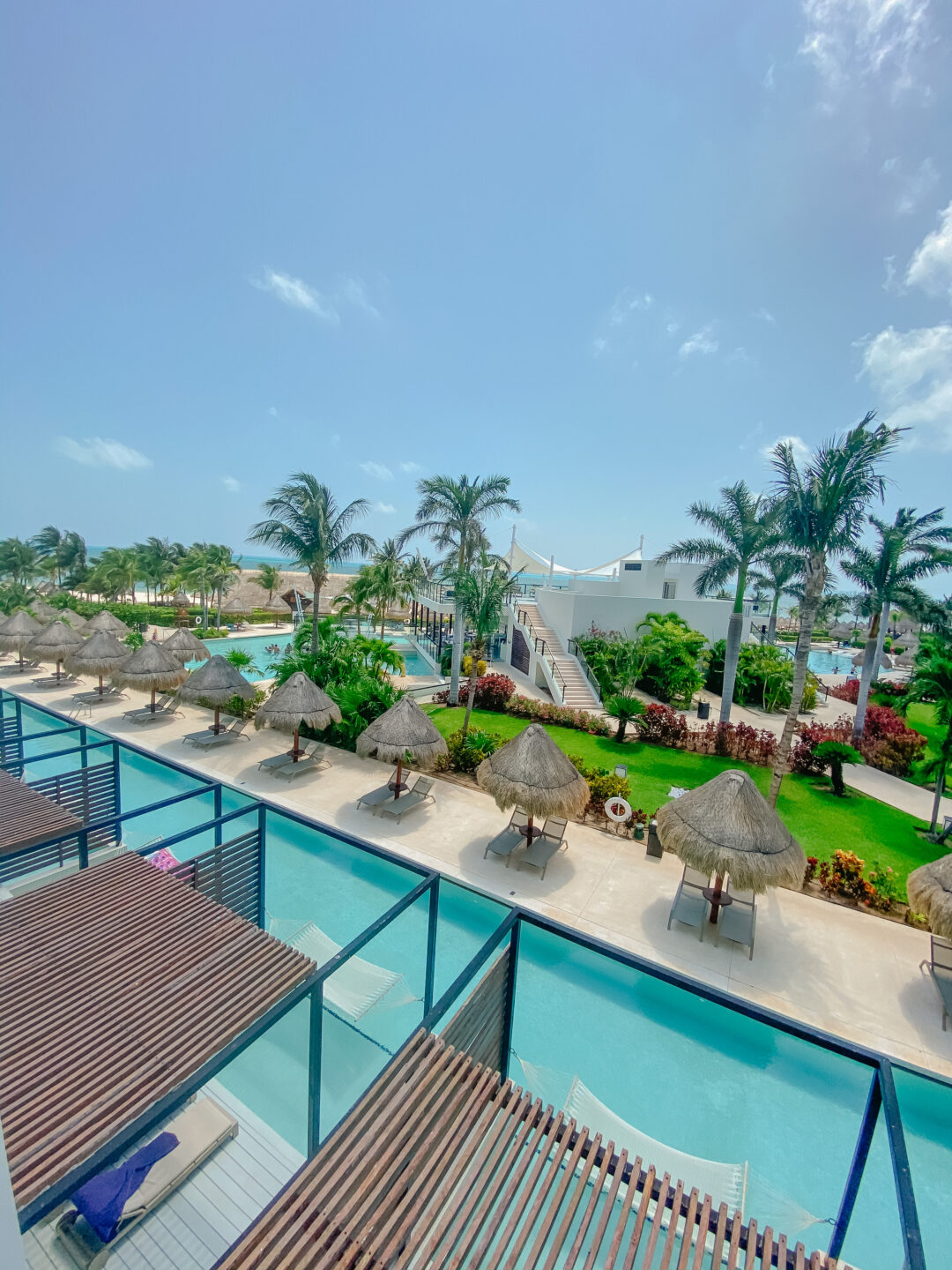 Finest Playa Mujeres All Inclusive Resort Travel Guide - Dawn P. Darnell