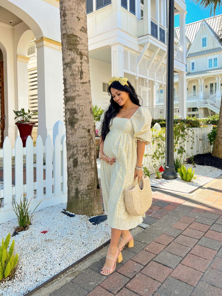 18 Second Trimester Bump Friendly Outfits - Dawn P. Darnell