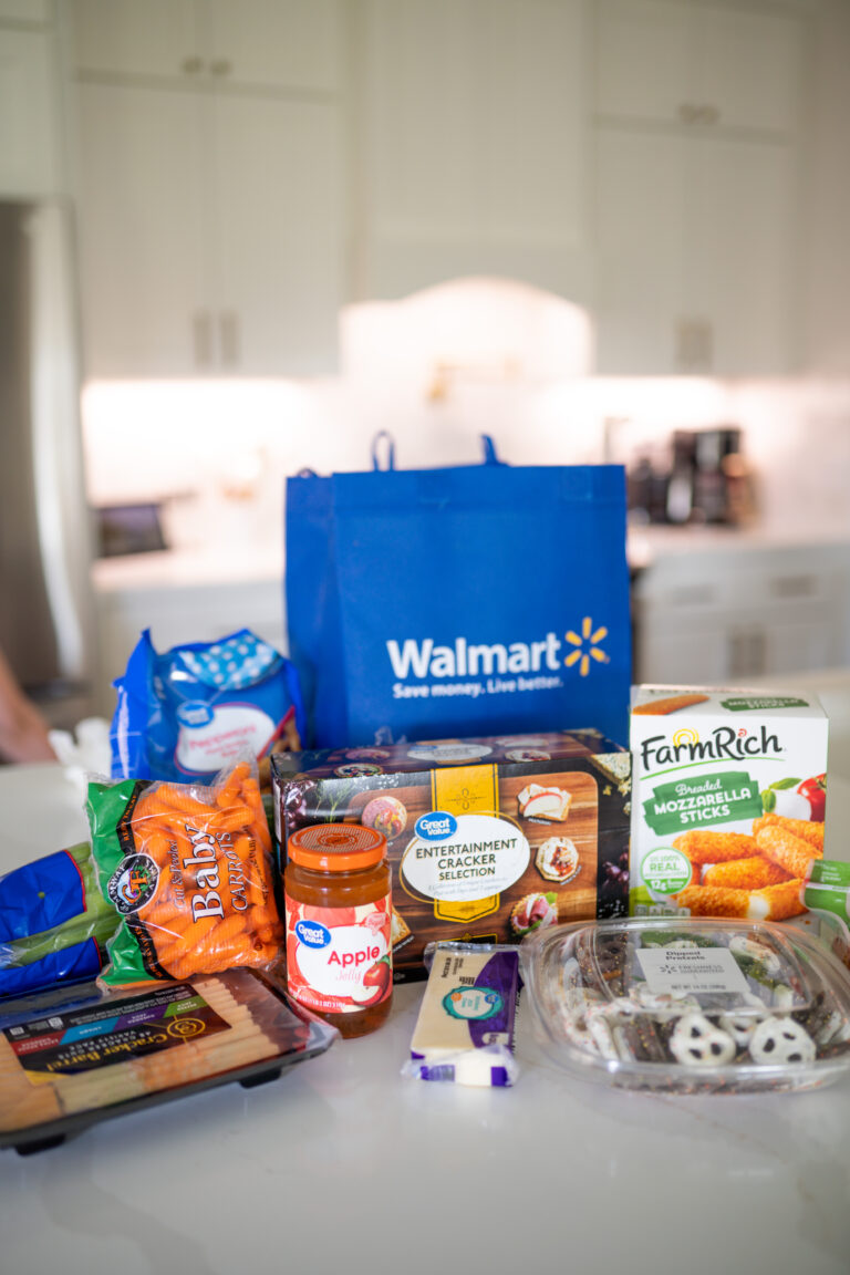Easy Game Day Snack Tray - Dawn P. Darnell